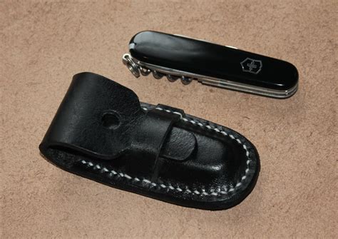 Продам домик для Victorinox (91мм.).
