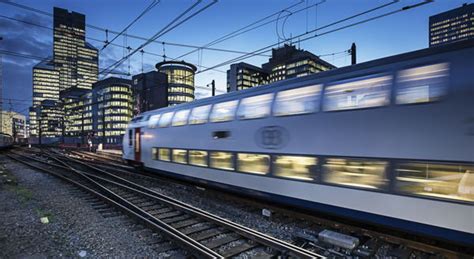 La Sncb Et Ns Doublent Loffre Intercity Entre La Belgique Et Les Pays Bas