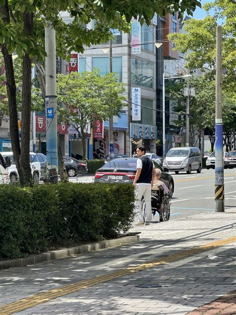 오늘자 울산 이명재 미담 사진 추가 포텐 터짐 최신순 에펨코리아
