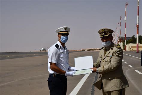 صحيفة النهار صور رئيس أركان القوات الجوية يشرف على مراسم تخرج
