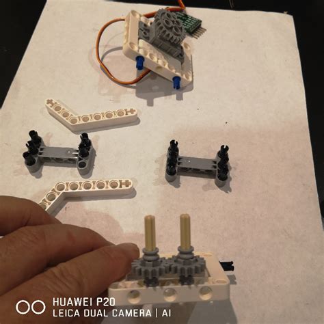 OSOYOO Building Block Robot Car Lesson 5 Auto Transporter Osoyoo