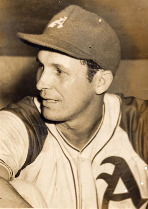 Cubanbéisbol On This Date Roberto Ortiz Was Born