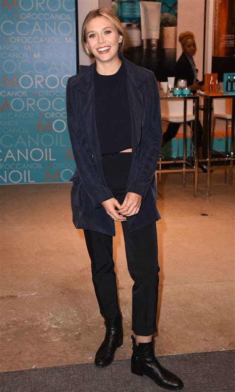 Olsens Anonymous Elizabeth Olsen Attends A Tiff Event In A Minimal