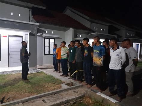 YONMARHANLAN XII INPEKSI MENDADAK PRAJURIT TIDUR DALAM