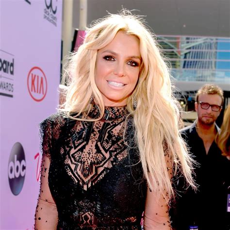 Britney Spears Warned About Conduct After Smoking On Private Jet Us