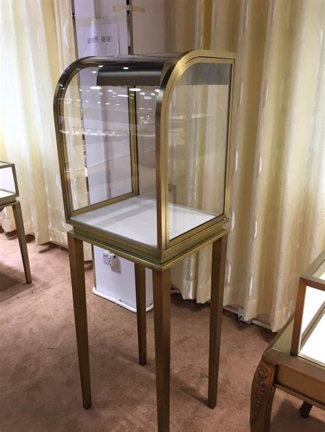 常見款式珠寶展櫃 每日頭條
