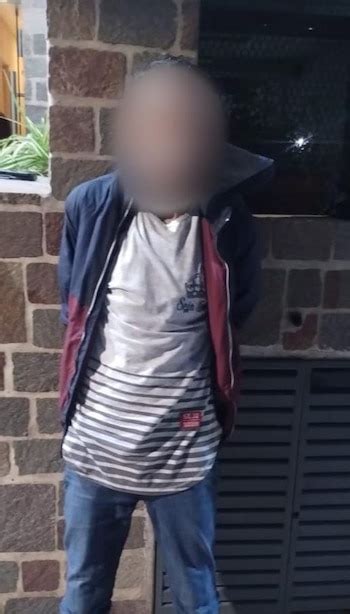 El Video De Cómo Un Sospechoso Forzó El Ingreso A Un Edificio En Palermo Fue Capturado Infobae