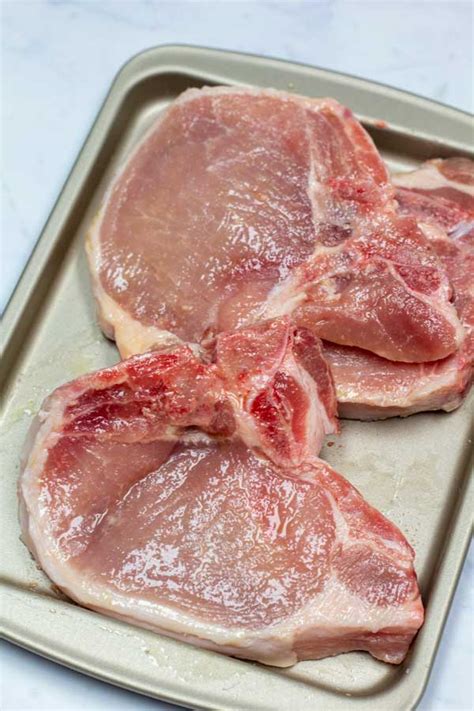 Best Baked Ranch Pork Chops An Easy And Flavorful Pork Dinner