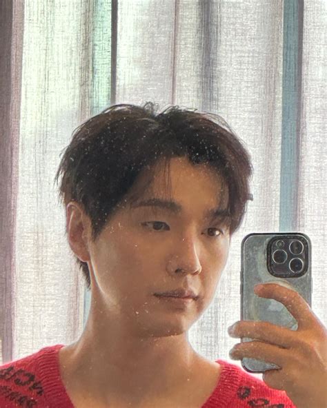 지현우 🙏🤗🌳🌙🌕 Instagram