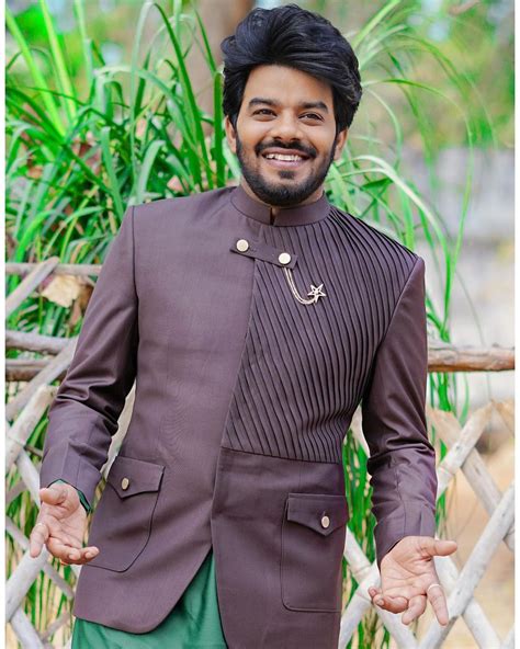 Sudigali Sudheer Height Weight Age & more