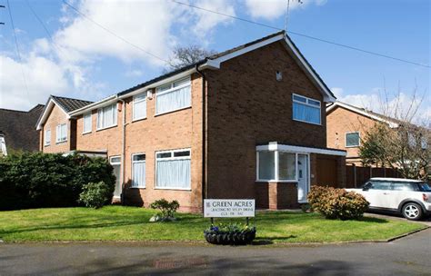3 Bedroom House In Hazelwood Road Acocks Green Birmingham B27 In