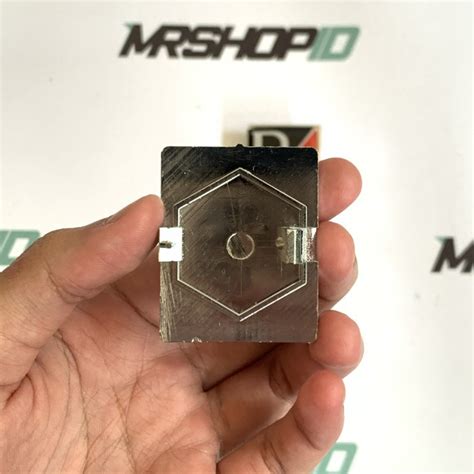 Jual Emblem P Coret Emblem Piaggio Emblem Vespa Matic Shopee