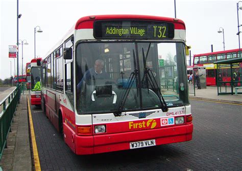 London Bus Routes Route T32 Addington Village New Addington