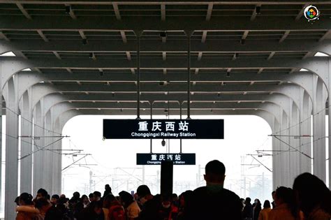 成渝铁路发展历程：普通列车到高铁，票价飙升，最快1小时就能到 知乎