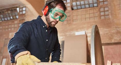 Six Best Safety Glasses For Woodworking Reviews And Tips Woodturning
