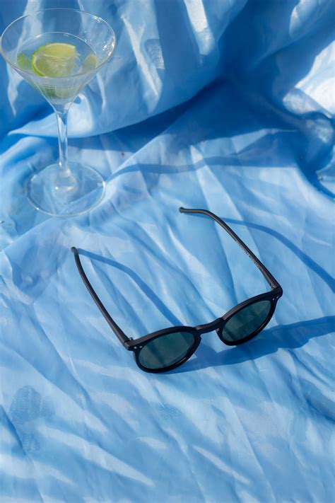 Classic Round Keyhole Sunglasses Sugar Style