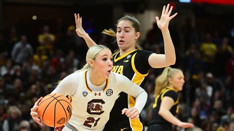 Chloe Kitts Available For No 1 South Carolina After Sitting Out A Game