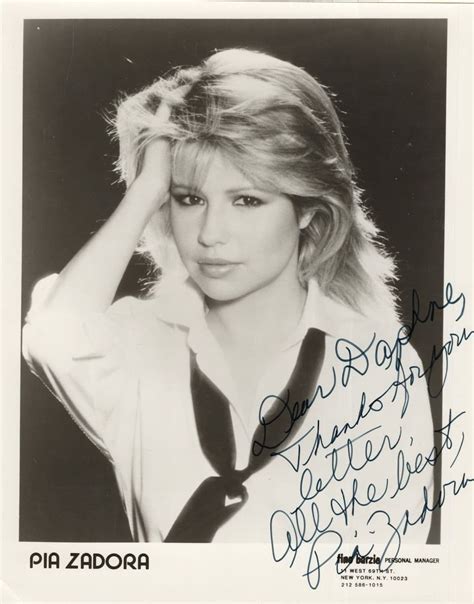 Pia Zadora Naked Gun Hairspray Fiddler On The Roof X Hand Signed