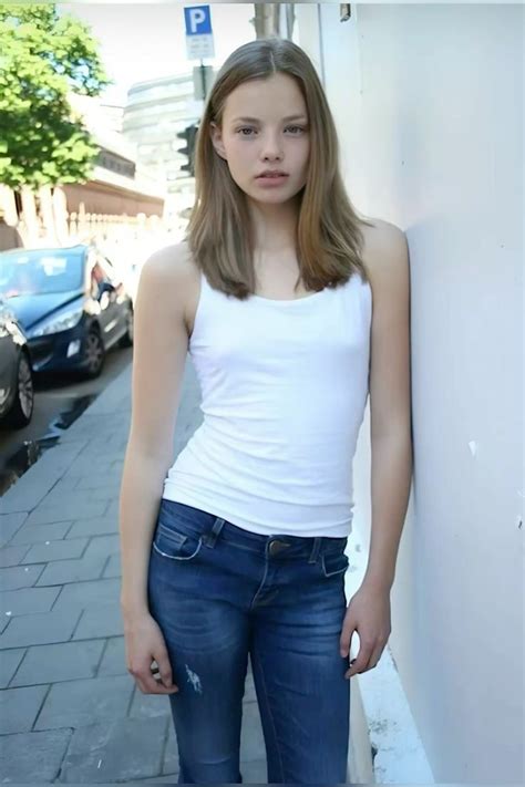 Kristine Froseth Cute Outfits Feminine Cute