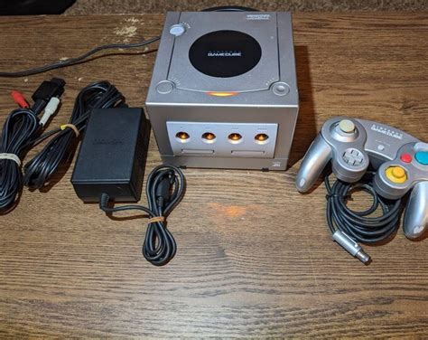 Nintendo Gamecube W Raspberry Pi Pico Mod Allows Backups And Games