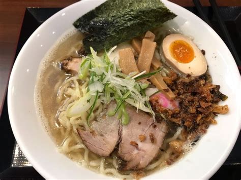 『淡麗煮干しﾗｰﾒﾝ固め700円』ラーメン岩佐 下鶴間店のレビュー ラーメンデータベース
