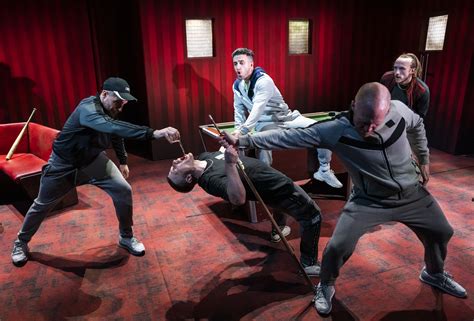 Frantic Assembly Othello At The Lowry Theatre Creative Tourist