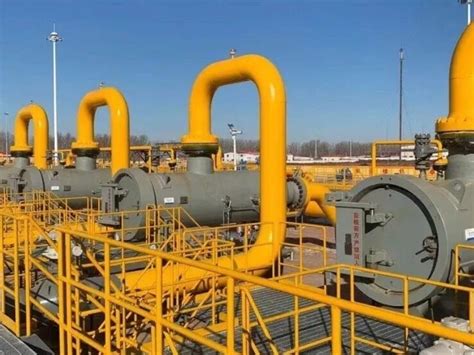 نقل خط أنابيب الغاز الطبيعي للمسار الشرقي الصيني الروسي 136 مليار متر