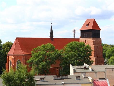 Nowy Staw Nie będzie procesji na cmentarzu we Wszystkich Świętych Zaplanowano więcej mszy