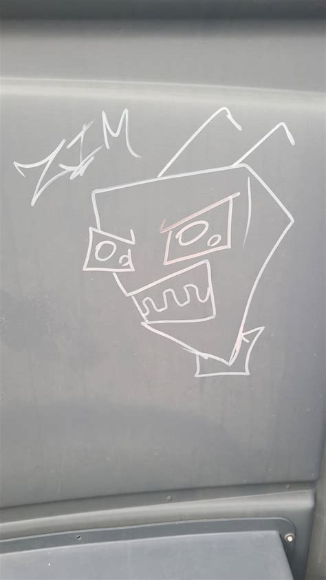 Zim Graffiti By Colettestarrpark On Deviantart
