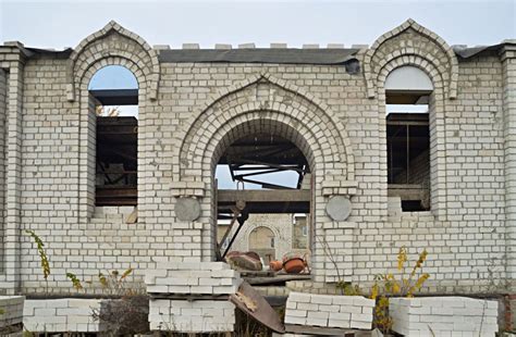 Церковь Владимира равноапостольного строящаяся Стрелица Семилукский район фотография