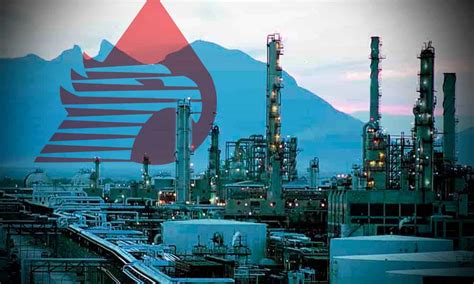 Refinerías De Pemex Procesan Su Menor Volumen De Crudo En Casi Tres Años
