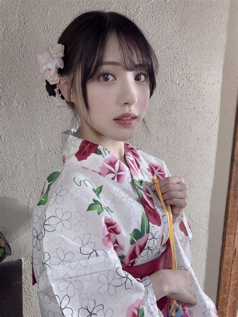 Shirato Hana จากไอดอล สู่ Avstar ที่ดีที่สุด ติด Top 10 ในปี 2022