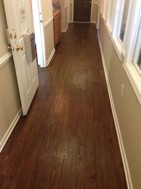 Chocolate Walnut Laminate Flooring Clsa Flooring Guide