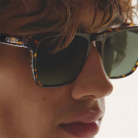 Unplugged Square Polarized Sunglasses Quay