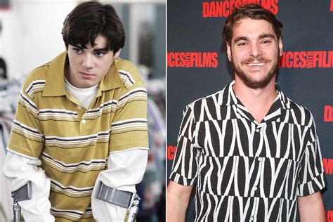 Breaking Bads Walt Jr Actor Rj Mitte Looks Unrecognisable Zxbf
