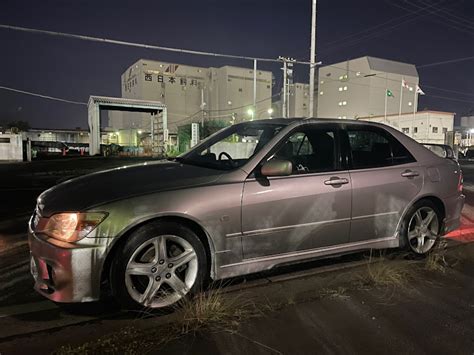 アルテッツァの真正面ショット・ホイール交換に関するカスタム事例｜車のカスタム情報はcartune