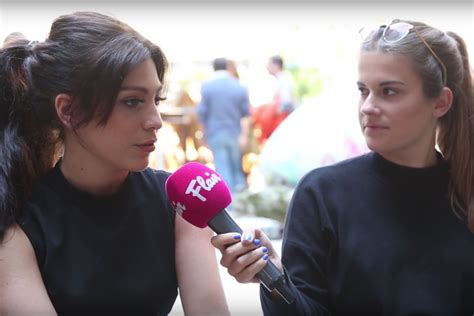 Zien Redactrice Robine Maakt Kennis Met De Gloednieuwe Cast Van Ex On