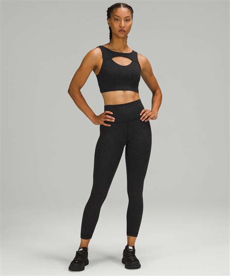 Lululemon Everlux Cut Out Train Bra Medium Support Bc Cups Crunch