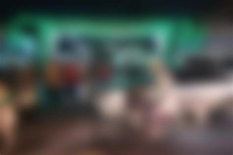 也门商户分发现金引发踩踏事件 已致至少80人死220人伤图片频道财新网