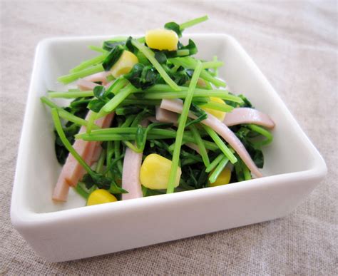 もやしとアスパラのシンプル炒め サラダコスモの【おいしい発芽野菜レシピ】