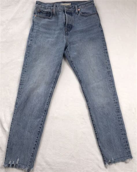 Levis Premium Wedgie Fit Ankle Frayed Blue Jeans Wo Gem