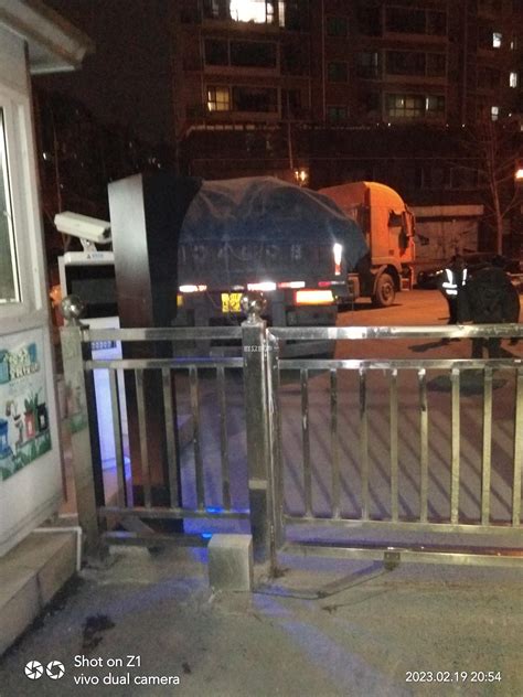 大货车占用小区出入口卸货 群众呼声 四川网络问政理政平台 双流区委书记
