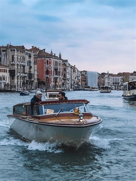 11 Best Boat Tours In Venice Italy By An Italian