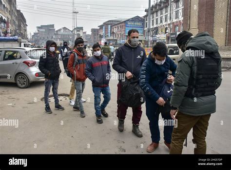 Srinagar Kashmir India 18th Jan 2022 A Paramilitary Trooper Frisks