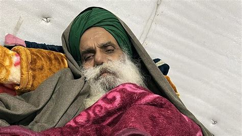 Punjab Farm Leader Jagjit Singh Dallewal Takes Medical Aid As Centre