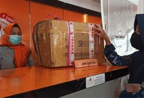 Kantor Pos Tracking Id