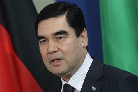 Президент Туркменистана Гурбангулы Бердымухамедов заявил об уходе с