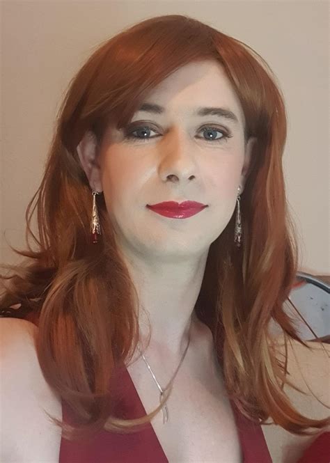 I Came Out To My Sister A Few Days Ago So Heres My Happy Face 😊😊😊 R