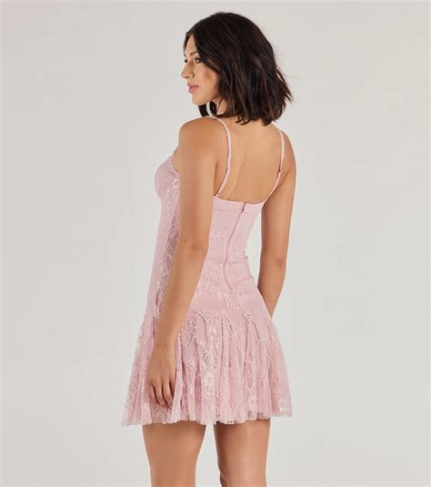 Womens Beaded Dresses And Windsor
