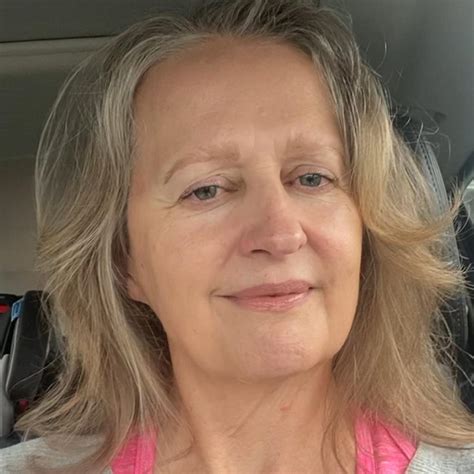 Rebecca J Clark